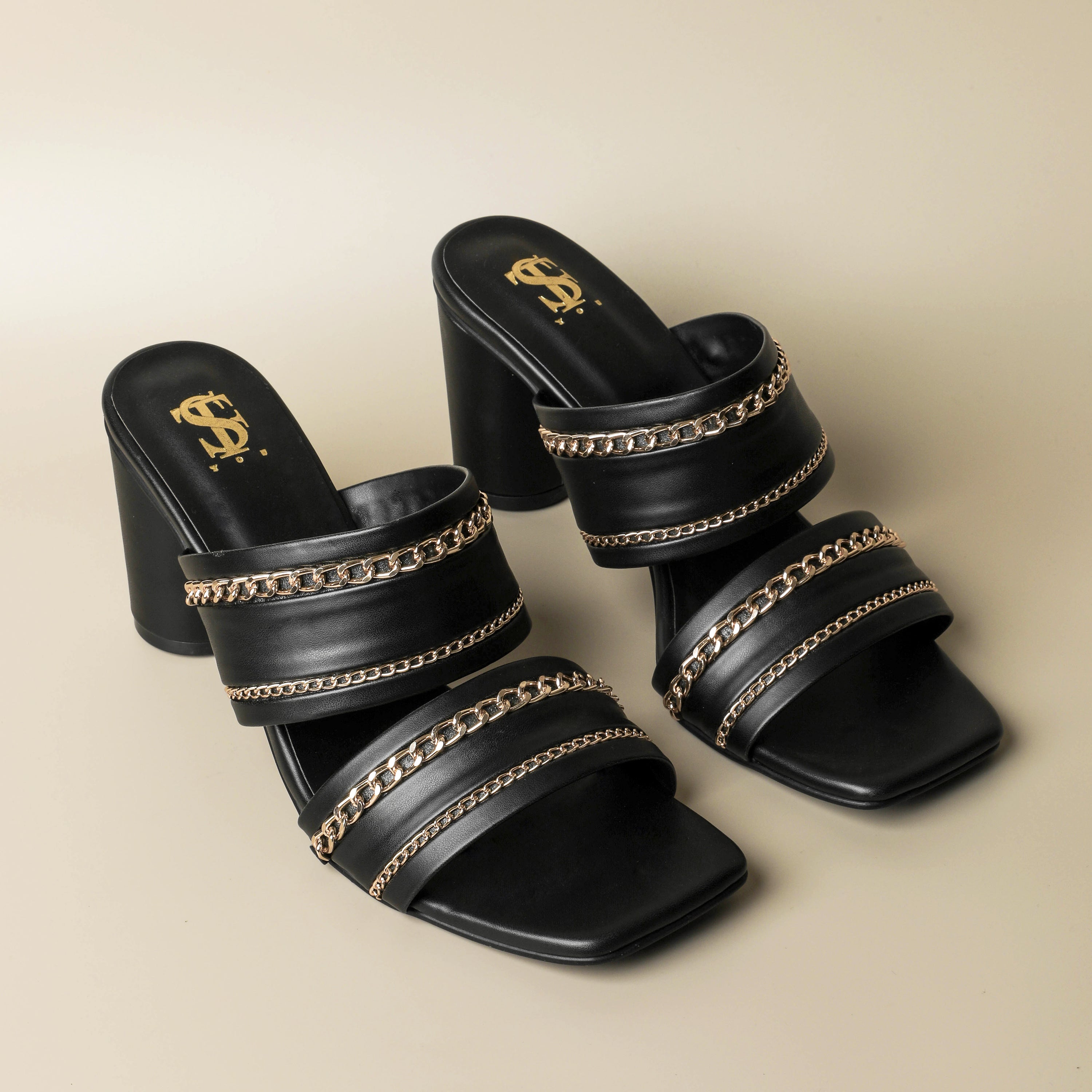 Black Chunky Chained Heels – Shoe That Fits You