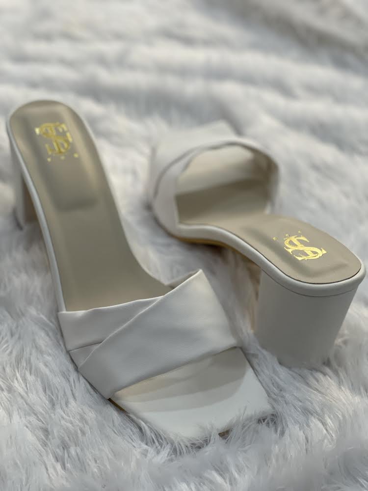 White Twisted Block Heels – Shoe That Fits You